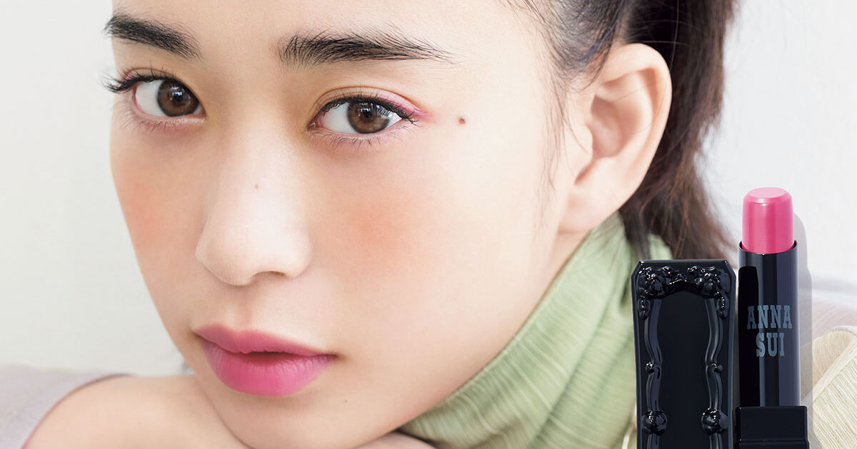 春の新作リップ塗り比べ!大人でも使える青みピンク5選【オペラ、アナスイ、アンプリチュード他】【春のトレンドリップ塗り比べ】|美容メディア