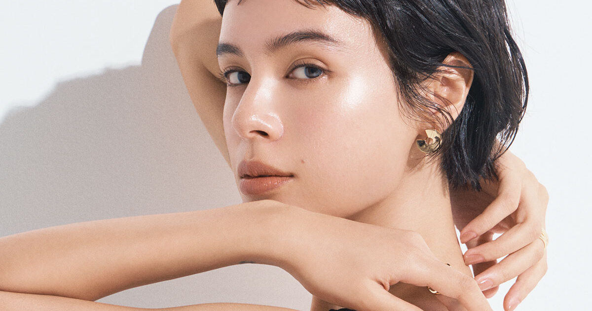 【ヘルシーな肌見せの味方】太陽の下で心地よさを纏うUVボディミスト[PR]【ビューティニュース】｜美容メディアVOCE（ヴォーチェ）